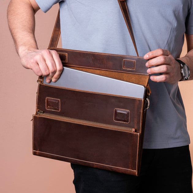 Premium Leather Laptop Sleeves for MacBook Pro & Air | Yukon Bags ...